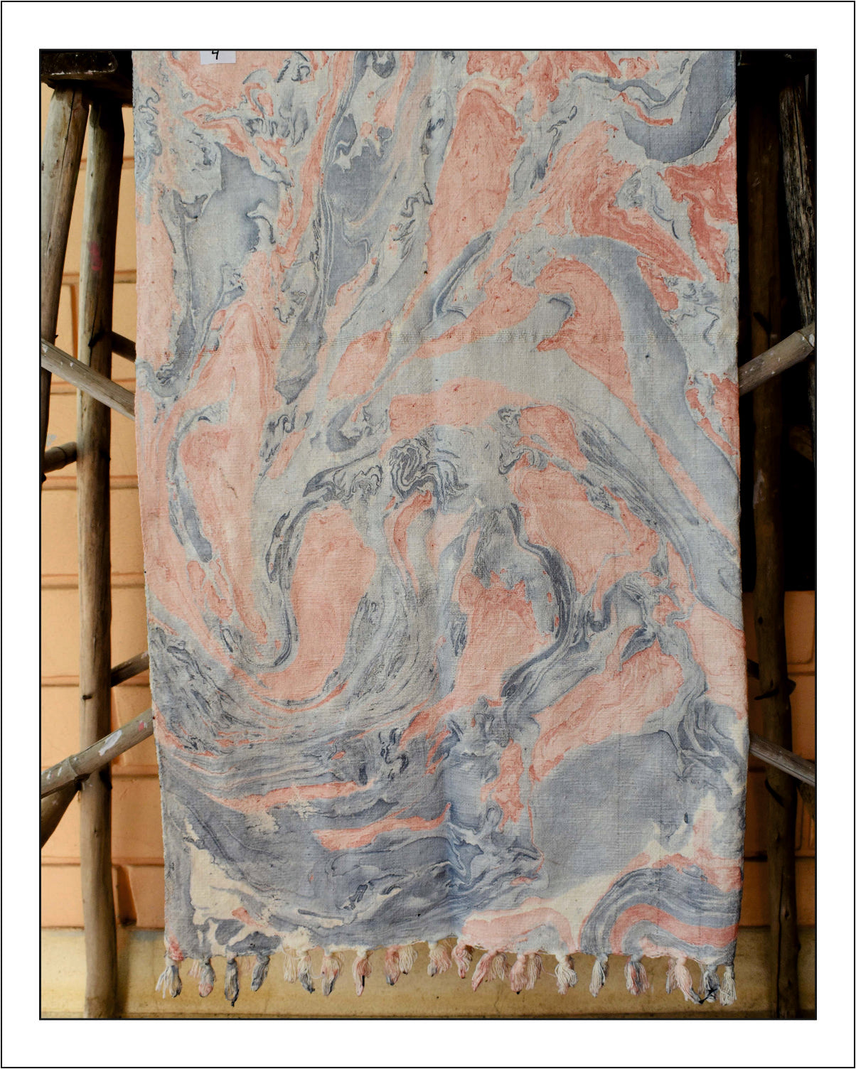 Pink & Grey Marble Print Throw – Music Of Loom